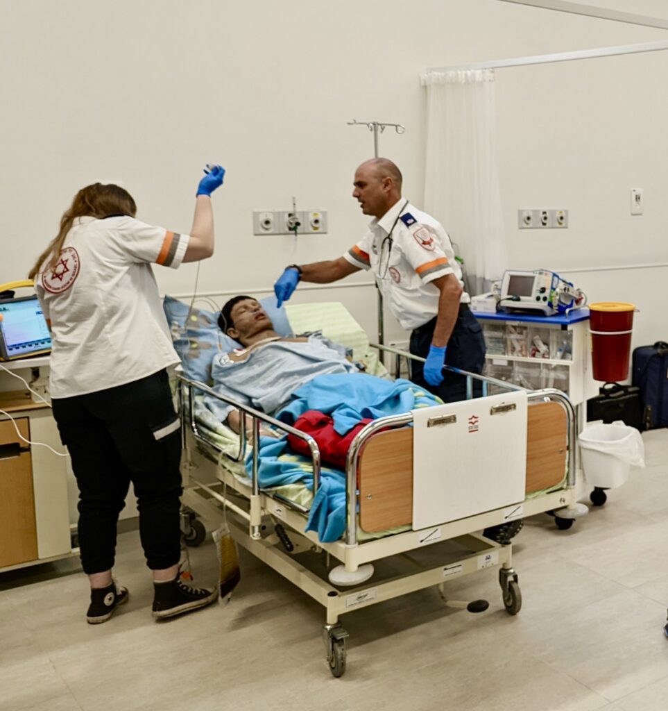 Paramedics train using new simulation center. - Magen David Adom Paramedics train using new simulation center. - Magen David Adom